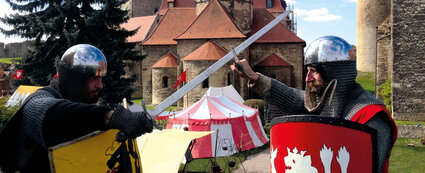 Mittelalterliche Feste und Märkte – wo Ritter heute feiern